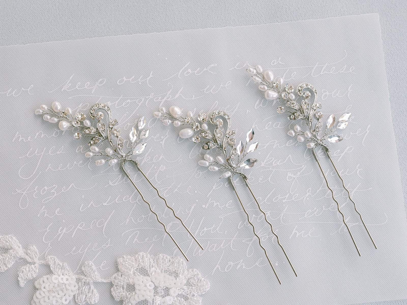 How to Choose the Perfect Wedding Accessories: A Timeless Guide for ...